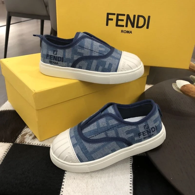 Top match FENDI SHOES
