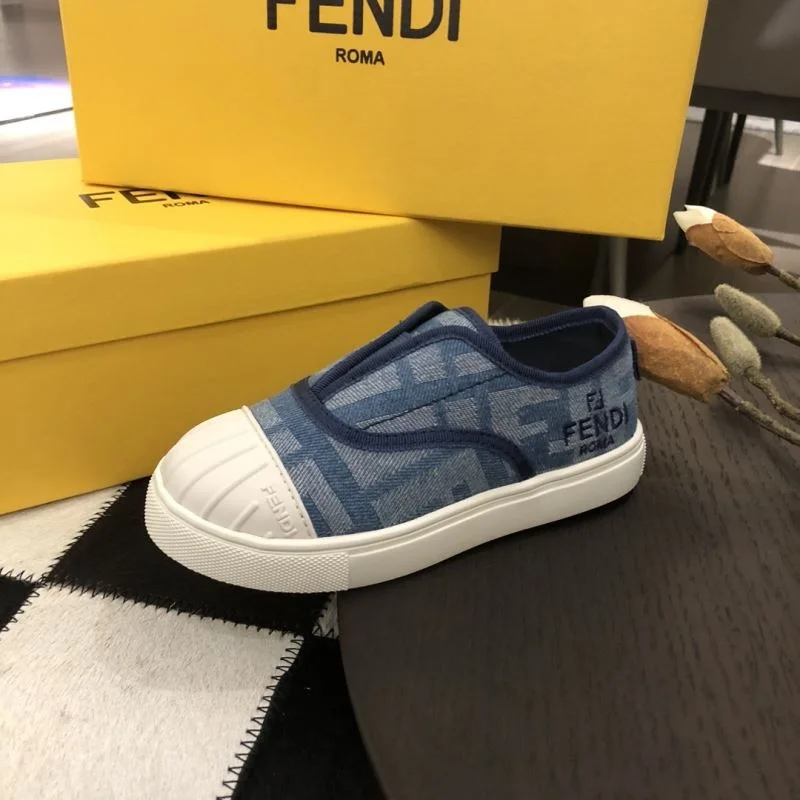 Top match FENDI SHOES