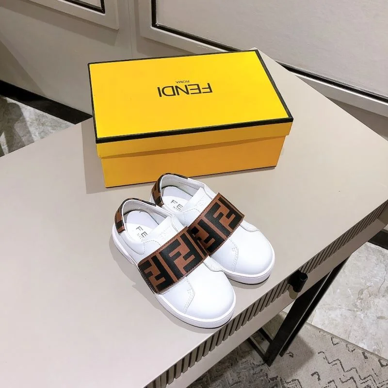 Top match FENDI SHOES
