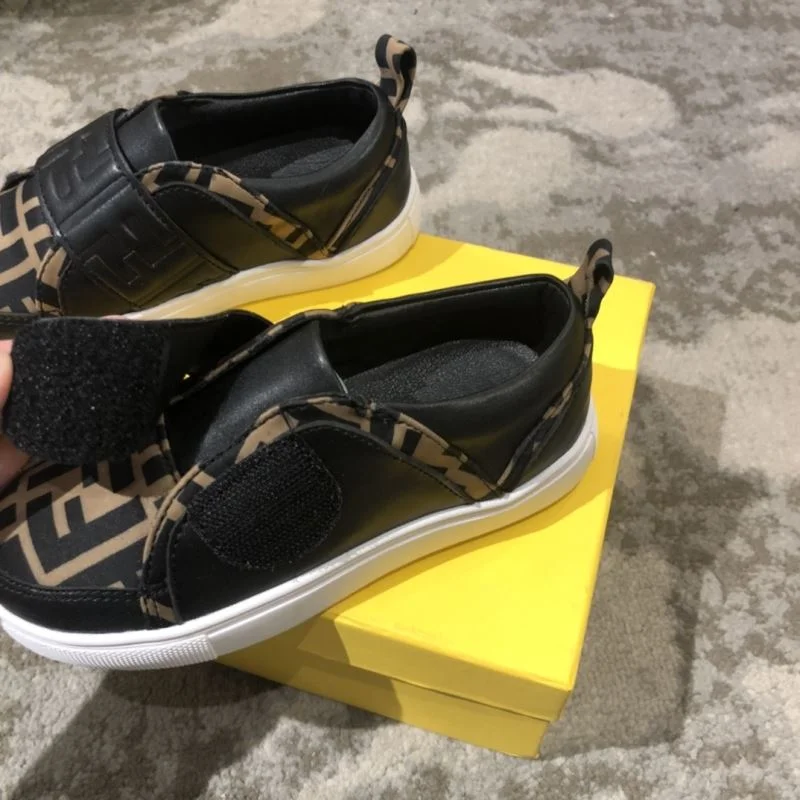 Exact replica FENDI SHOES