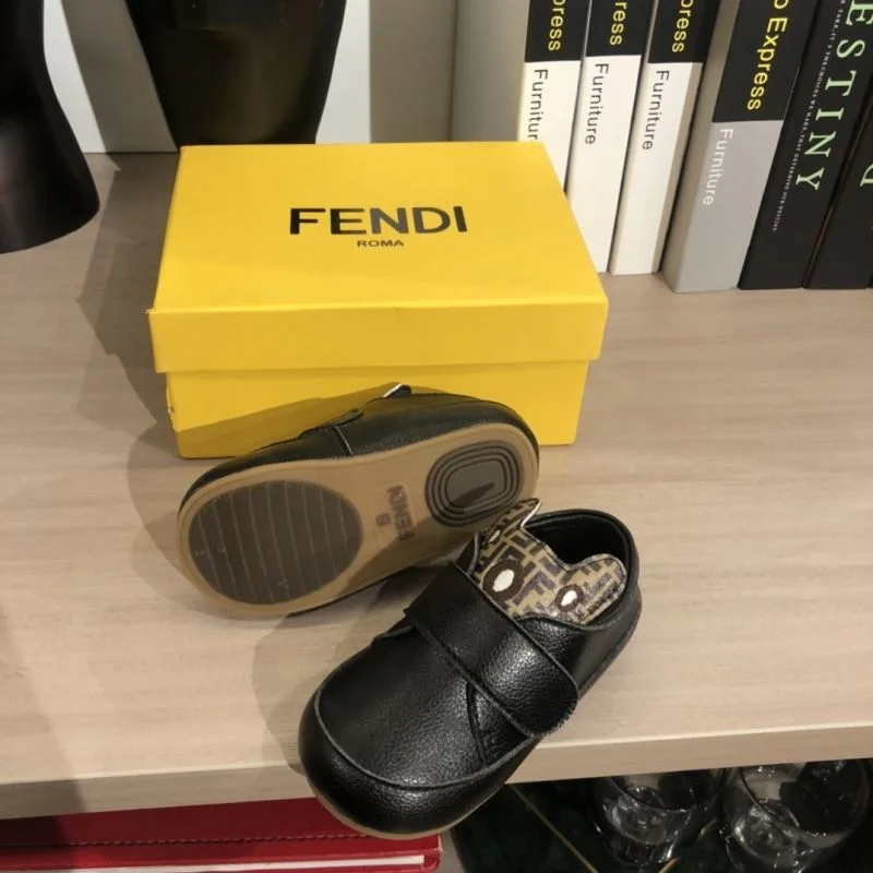 Cut-rate FENDI SHOES