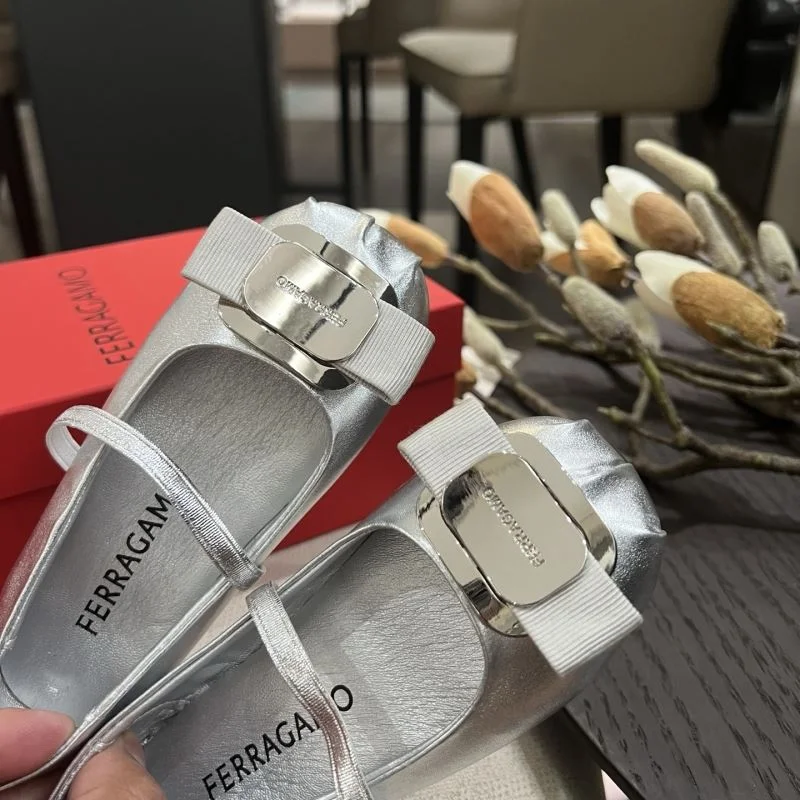 Factory-made FERRAGAMO SHOES