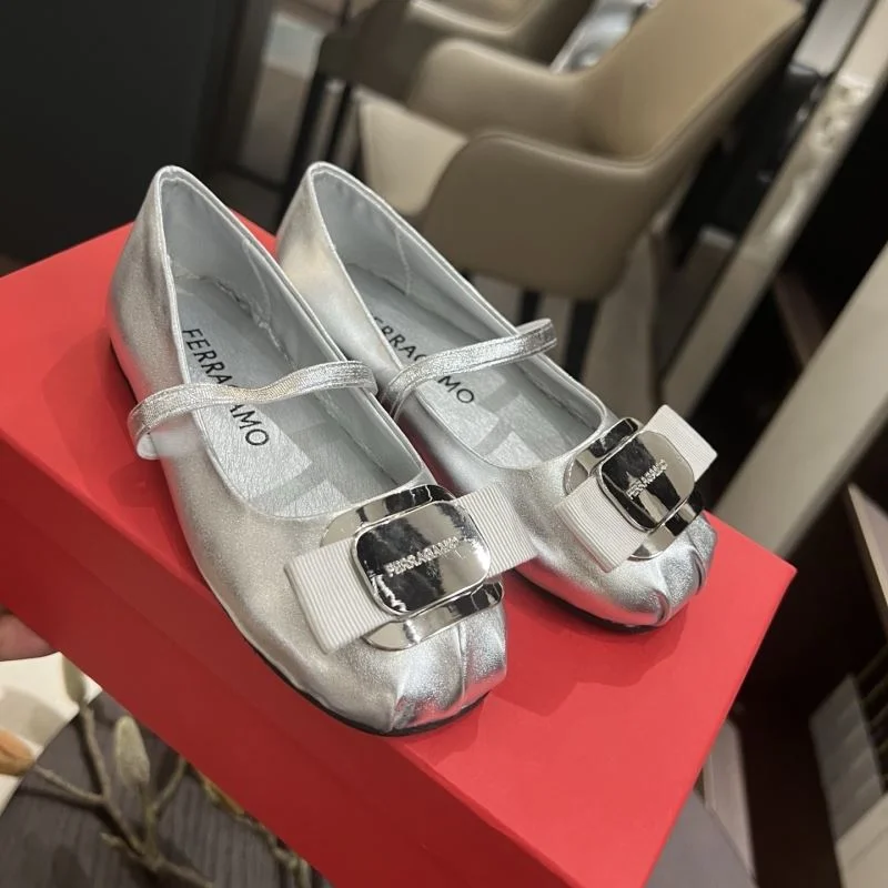 Factory-made FERRAGAMO SHOES