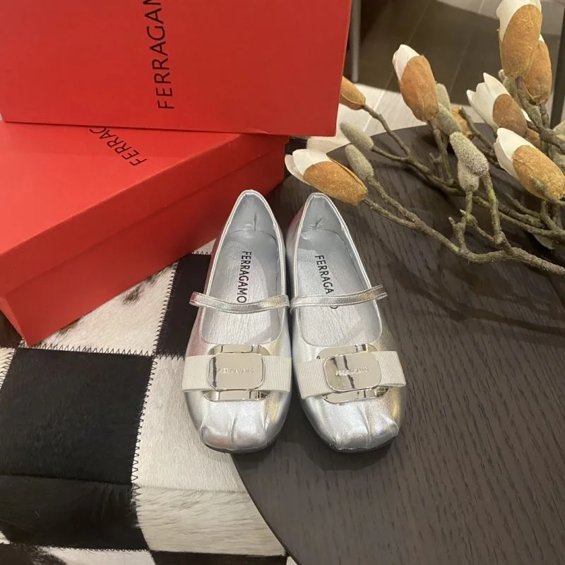 FERRAGAMO SHOES