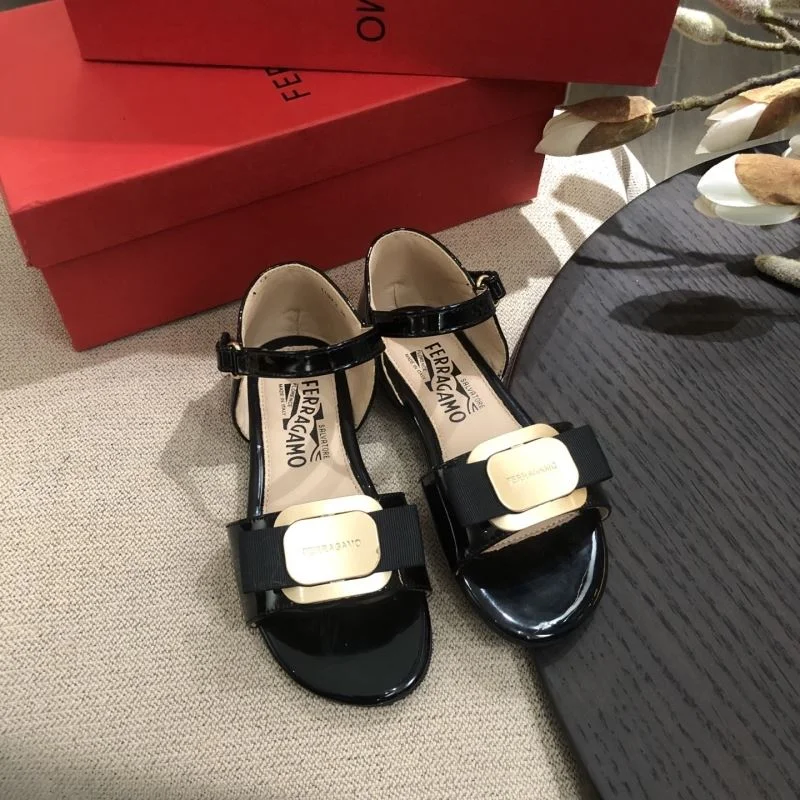 FERRAGAMO SHOES