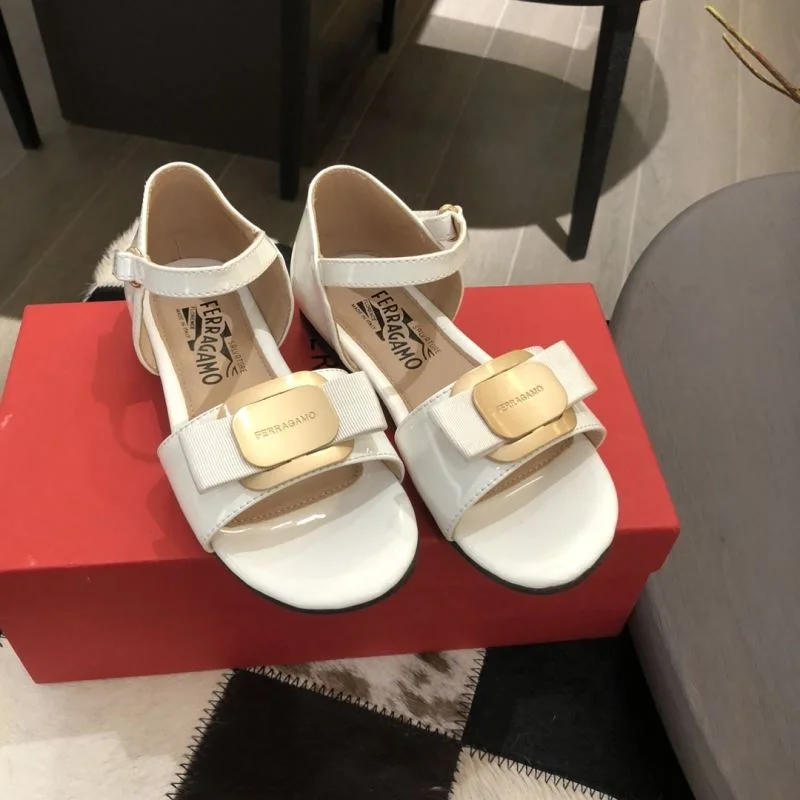 FERRAGAMO SHOES