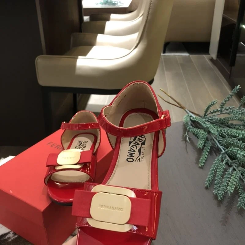 Cut-rate FERRAGAMO SHOES