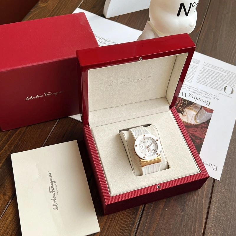FERRAGAMO Watches