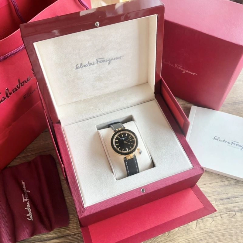Accurate model FERRAGAMO Watches