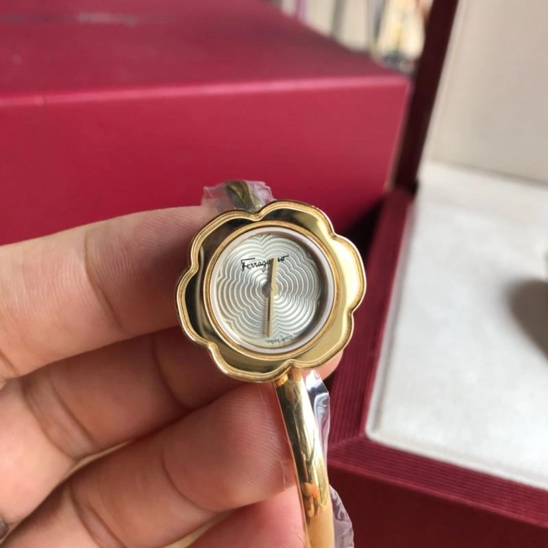 Factory-made FERRAGAMO Watches