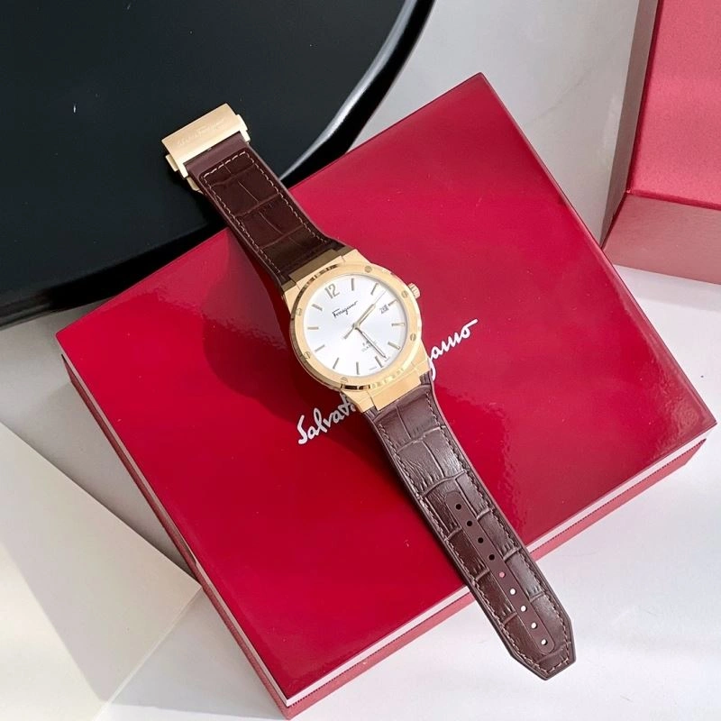 Bargain FERRAGAMO Watches