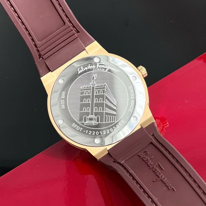 Bargain FERRAGAMO Watches