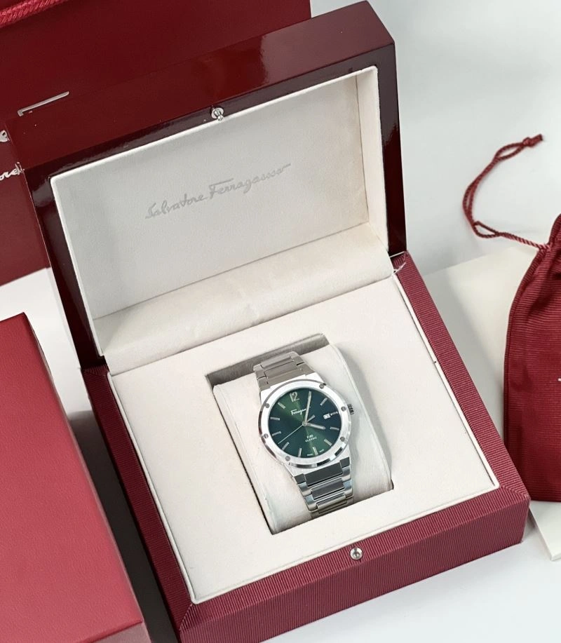 FERRAGAMO Watches