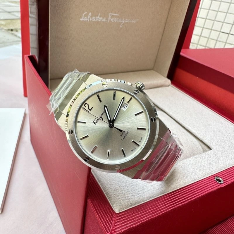 Bargain FERRAGAMO Watches