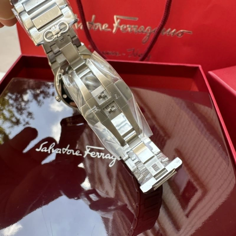 Bargain FERRAGAMO Watches