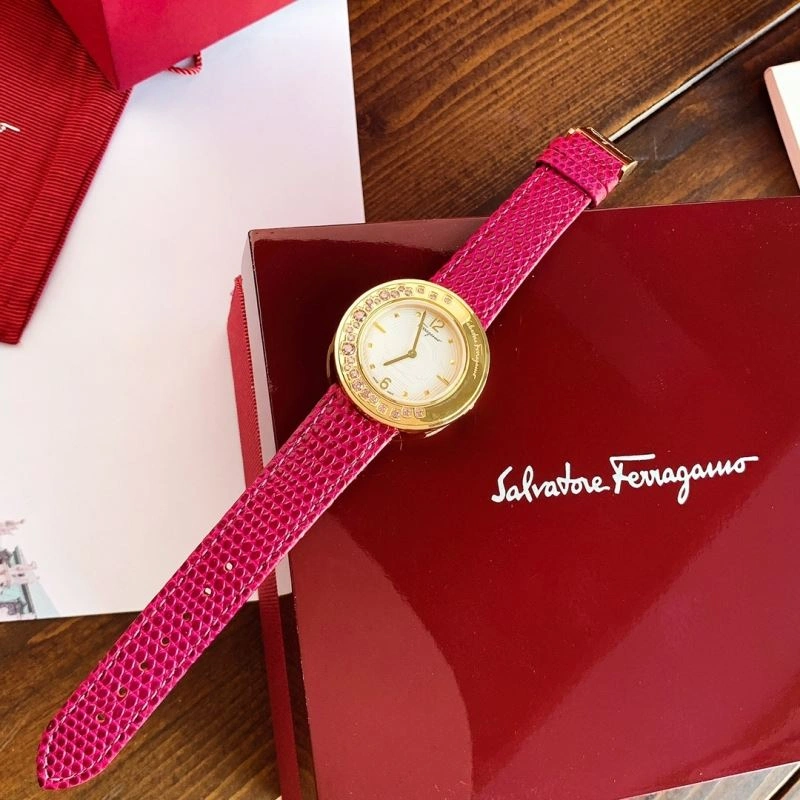 Accurate model FERRAGAMO Watches