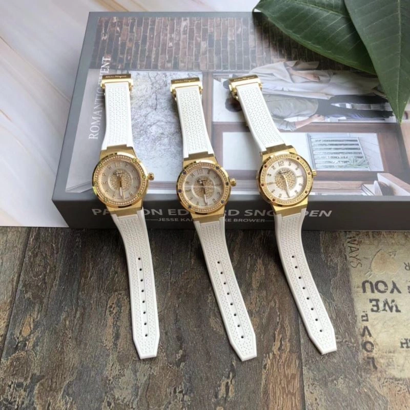 FERRAGAMO Watches