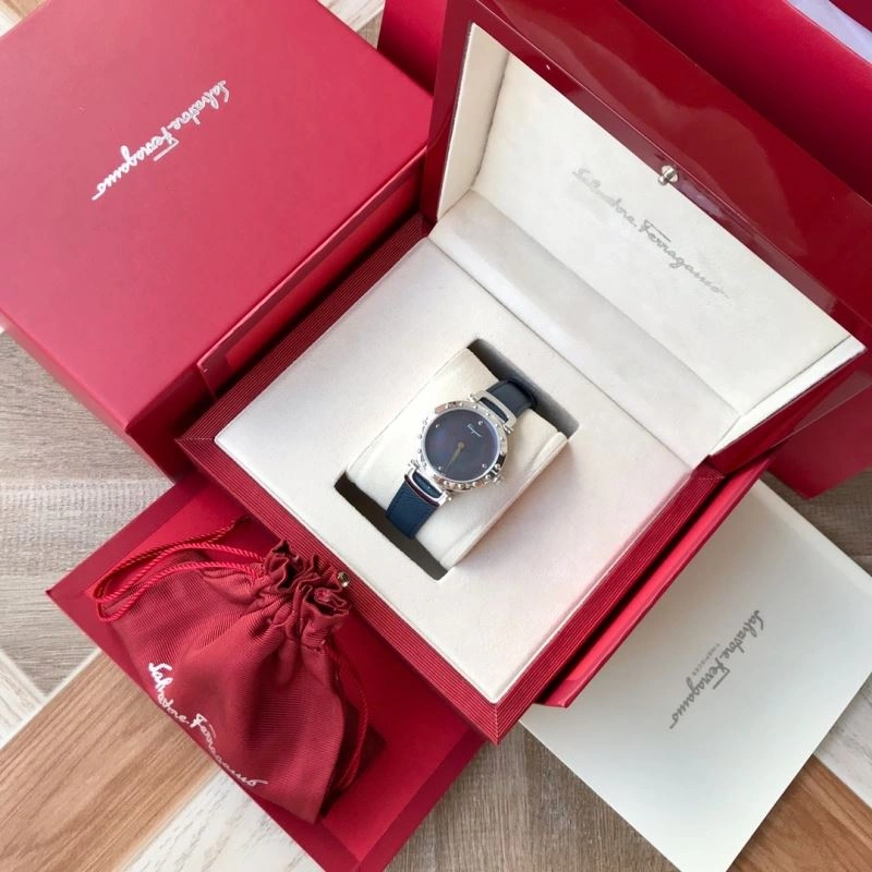 FERRAGAMO Watches
