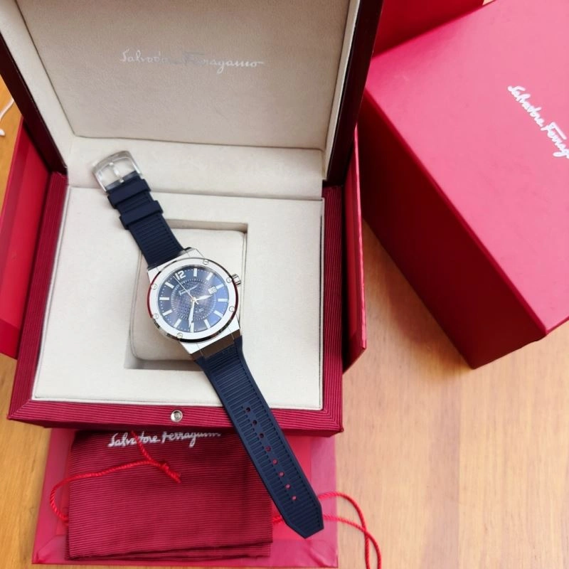 FERRAGAMO Watches