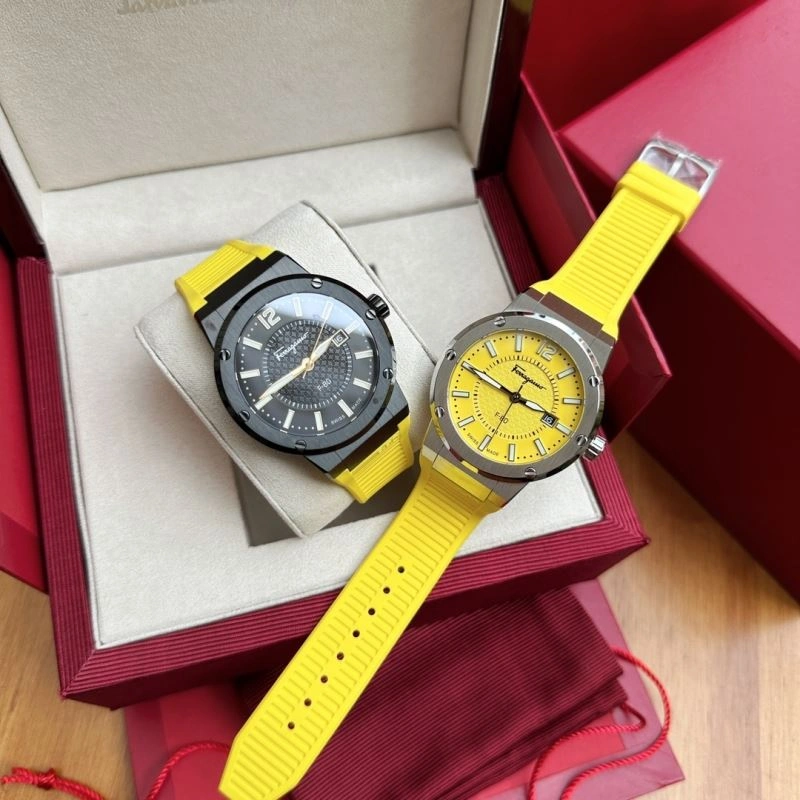Top mirror FERRAGAMO Watches