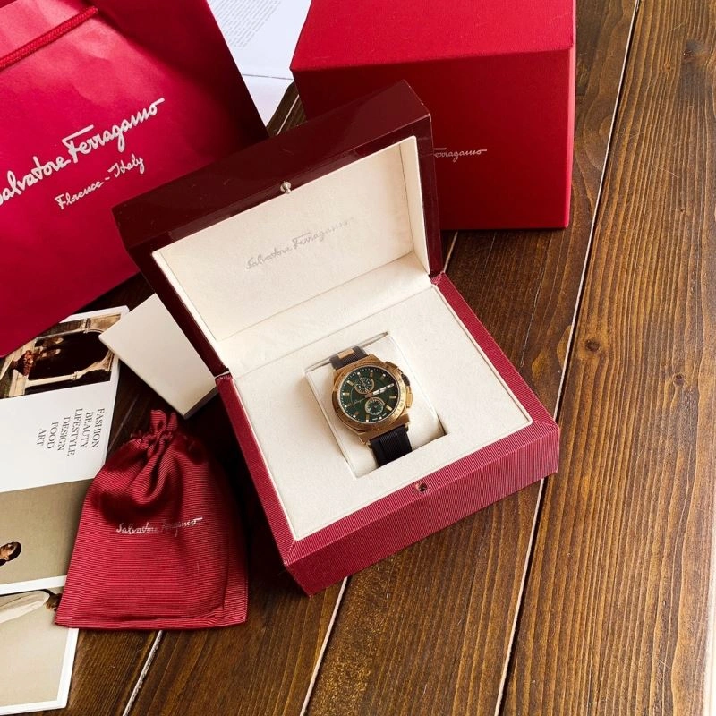 FERRAGAMO Watches