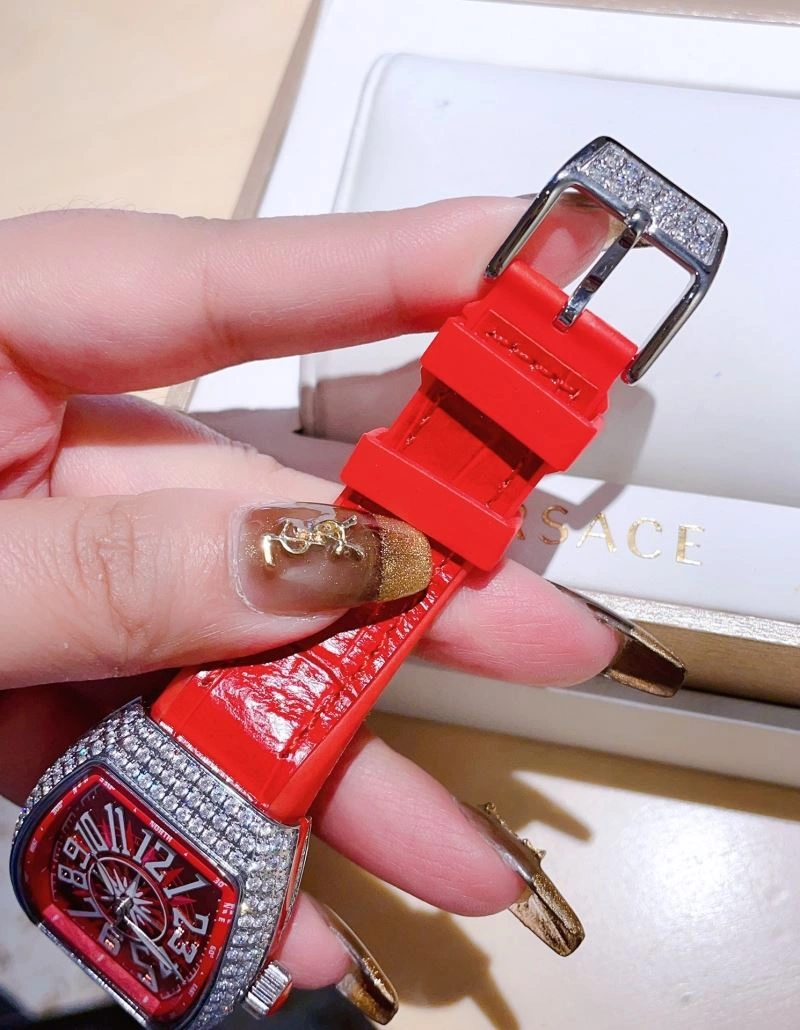Indistinguishable FRANCK MULLER Watches