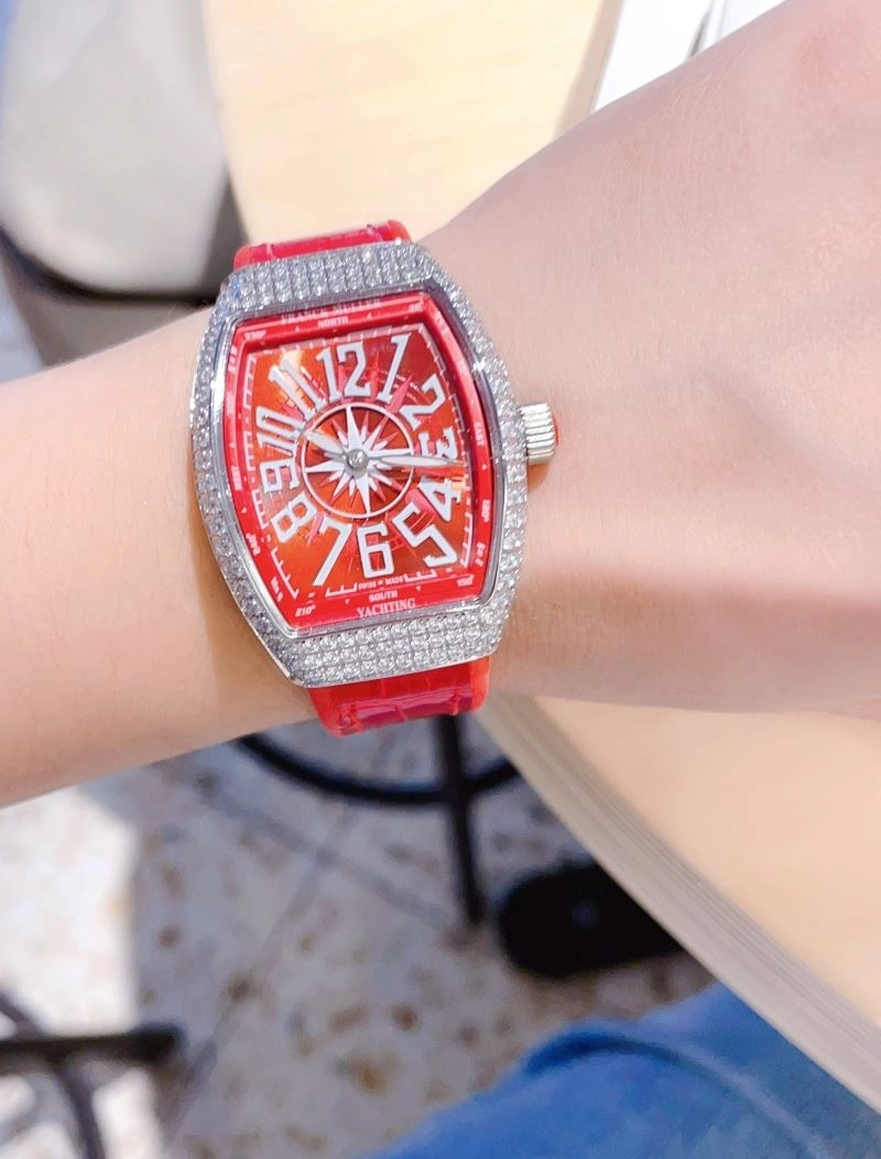 Indistinguishable FRANCK MULLER Watches
