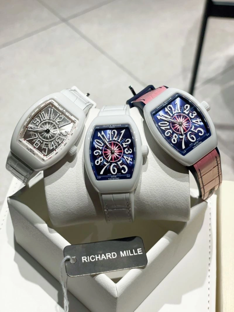 Top mirror FRANCK MULLER Watches