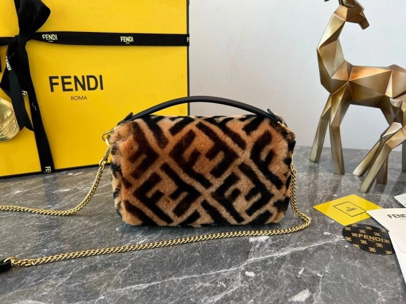 Accurate model Fendi Baguette Bags
