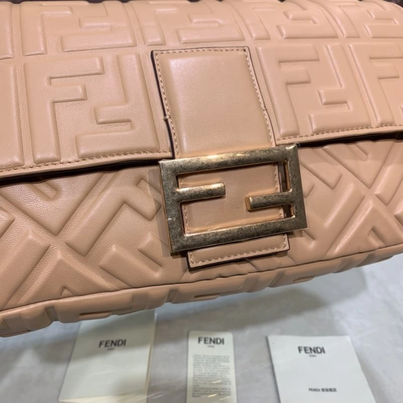 1:1 copy Fendi Baguette Bags