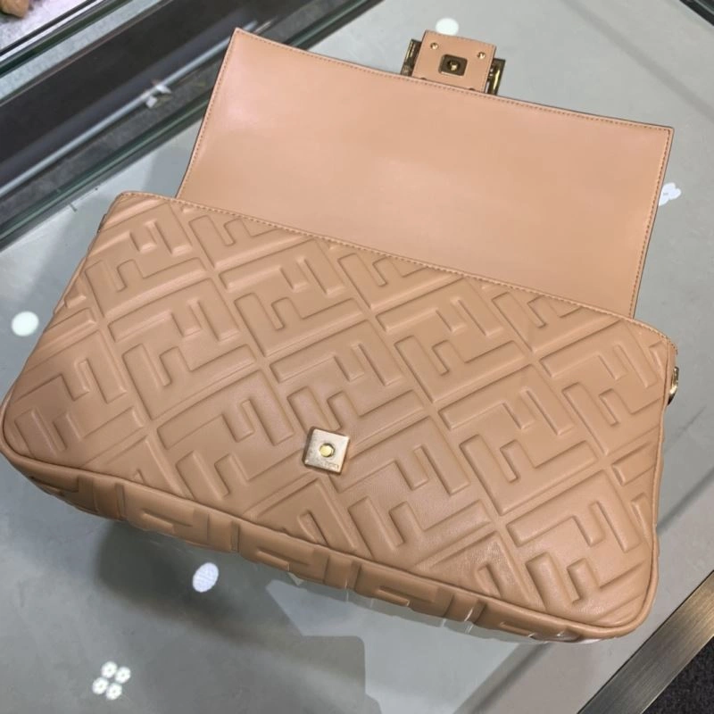 1:1 copy Fendi Baguette Bags