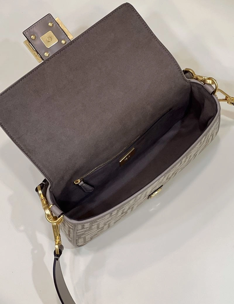 Cut-rate Fendi Baguette Bags