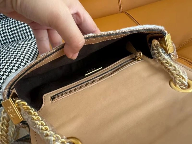 Inexpensive Fendi Baguette Bags