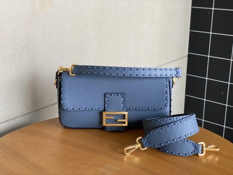 1:1 copy Fendi Baguette Bags