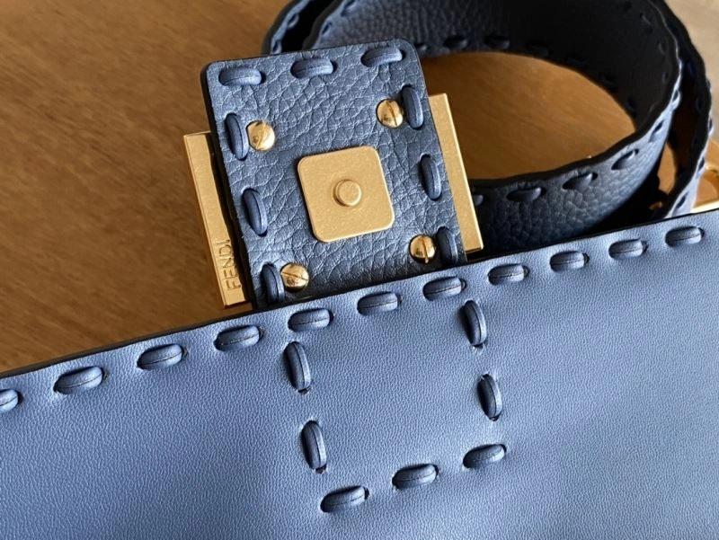 1:1 copy Fendi Baguette Bags