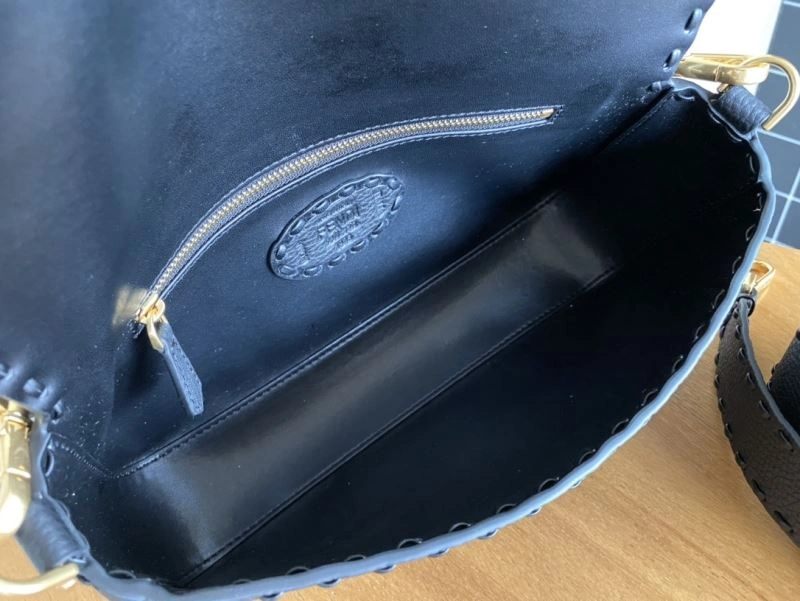 Top match Fendi Baguette Bags