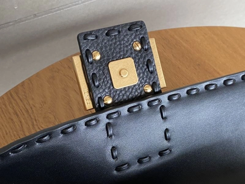 Top match Fendi Baguette Bags