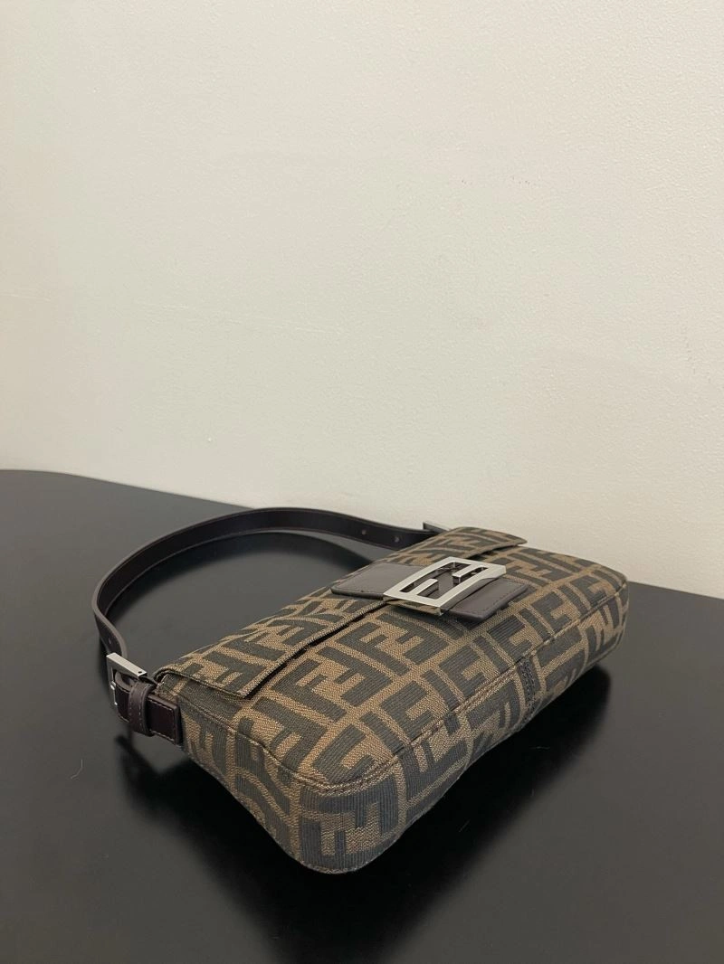 Exact replica Fendi Baguette Bags