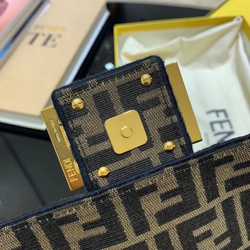 Factory-made Fendi Baguette Bags