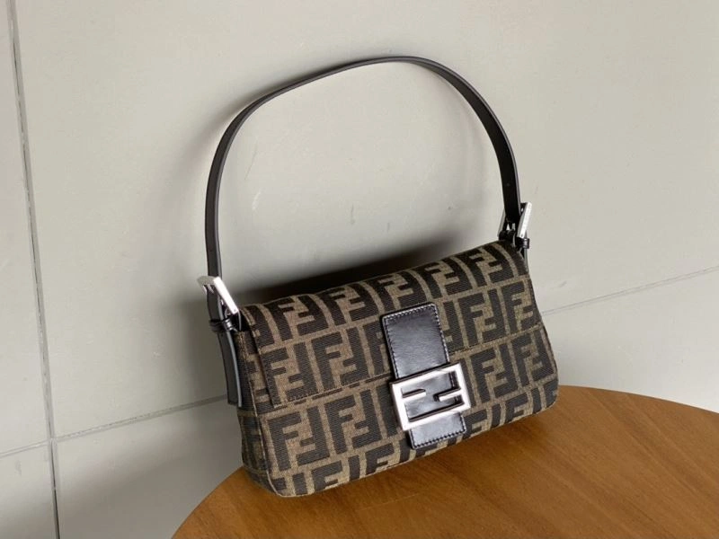 Precise copy Fendi Baguette Bags