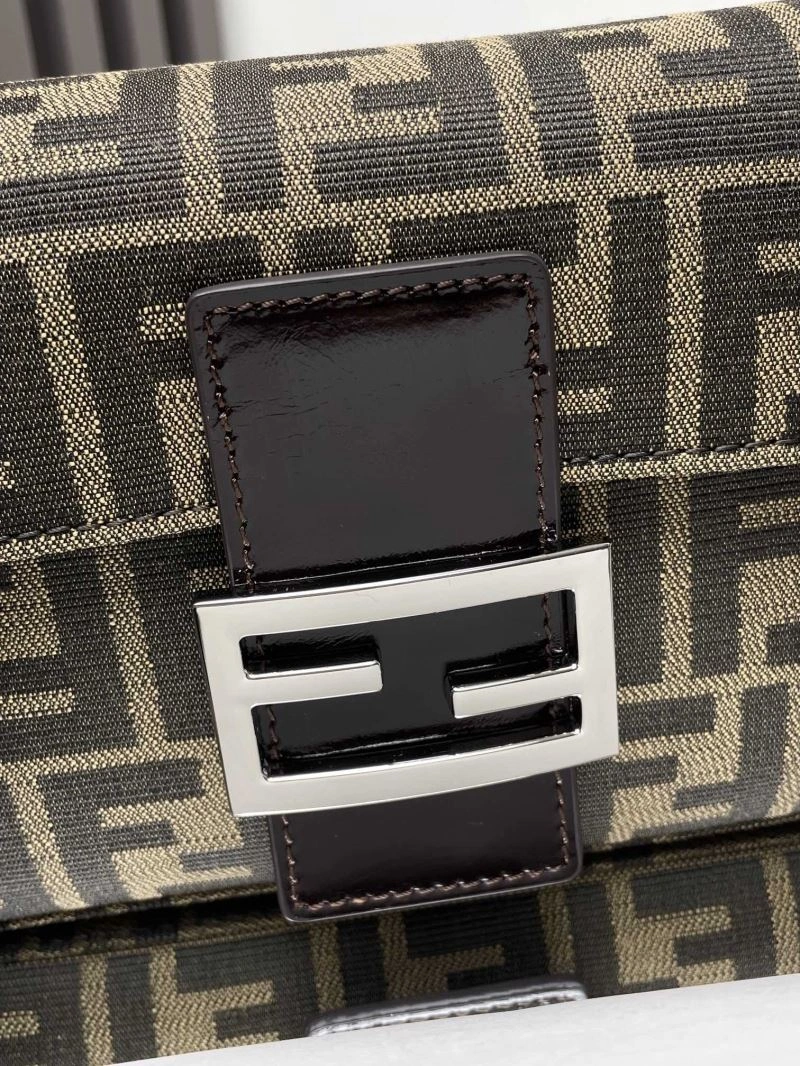 1:1 copy Fendi Baguette Bags