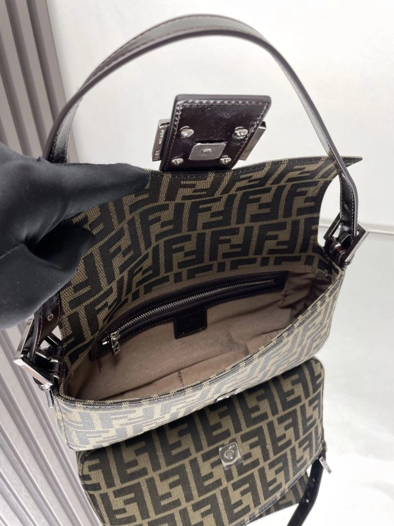 1:1 copy Fendi Baguette Bags
