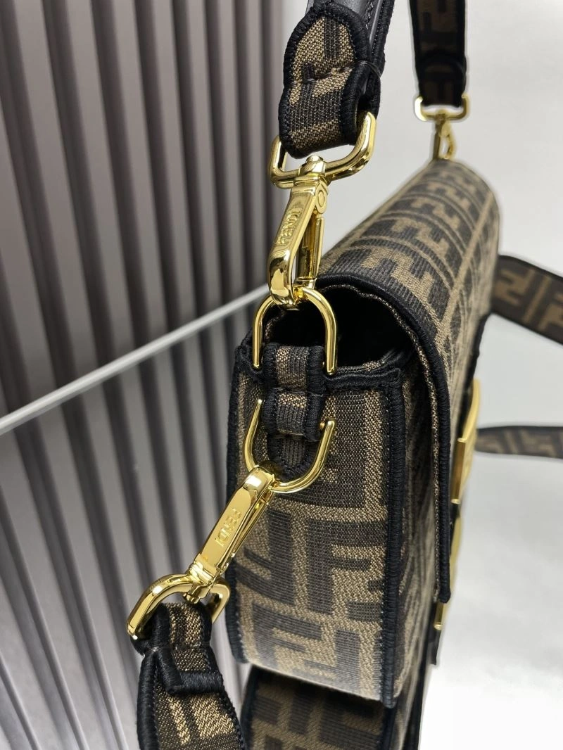 Exact replica Fendi Baguette Bags