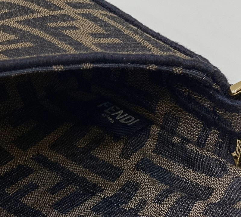 1:1 copy Fendi Baguette Bags