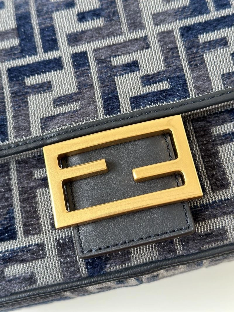 Inexpensive Fendi Baguette Bags
