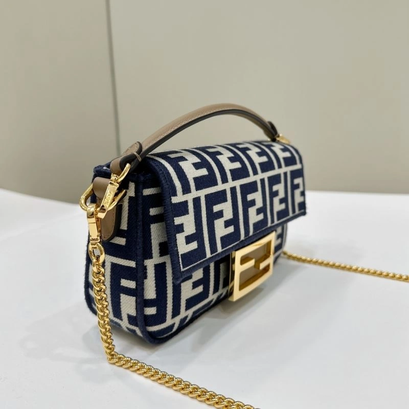 1:1 copy Fendi Baguette Bags