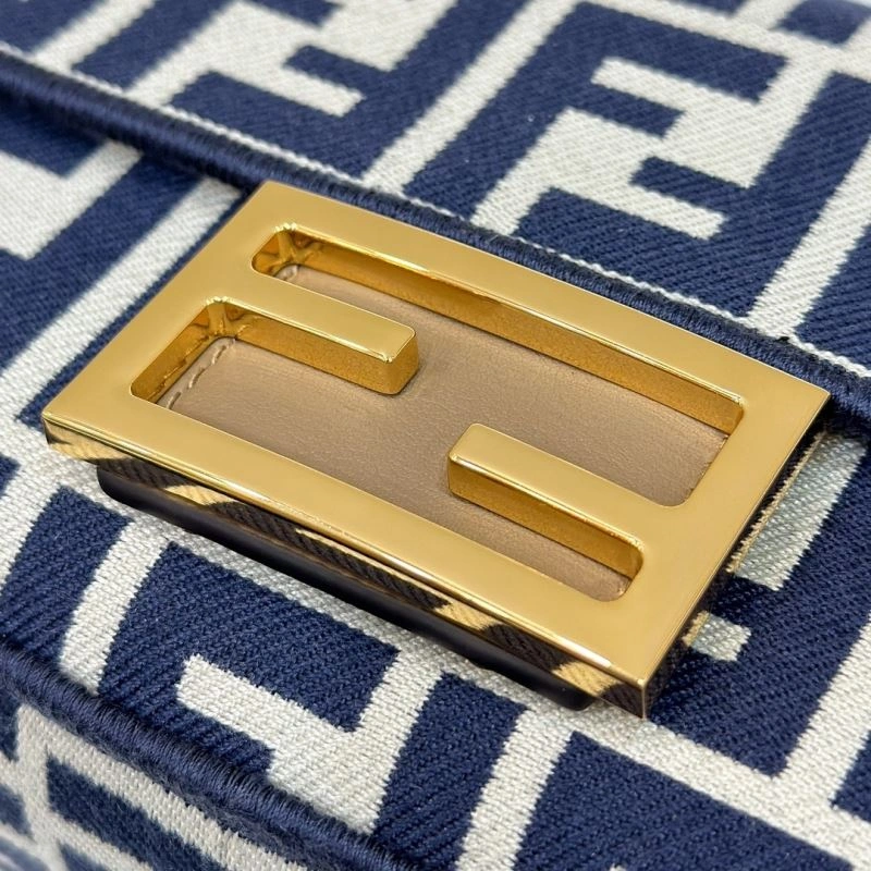 1:1 copy Fendi Baguette Bags