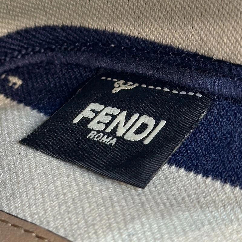 1:1 copy Fendi Baguette Bags