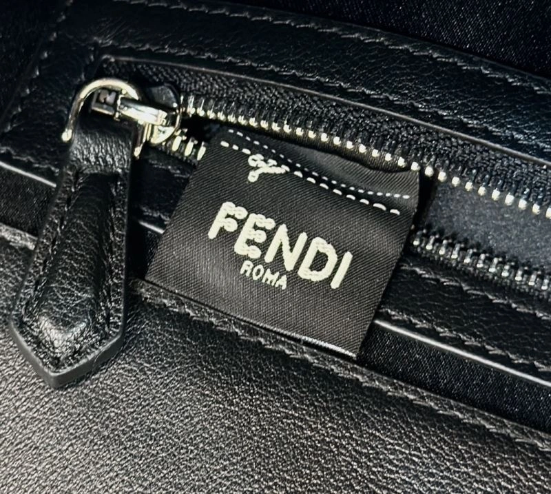 Low-cost Fendi Baguette Bags