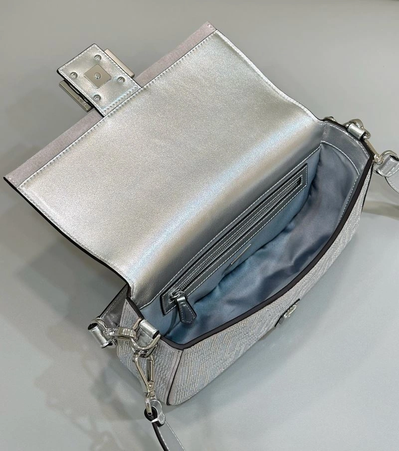 1:1 copy Fendi Baguette Bags